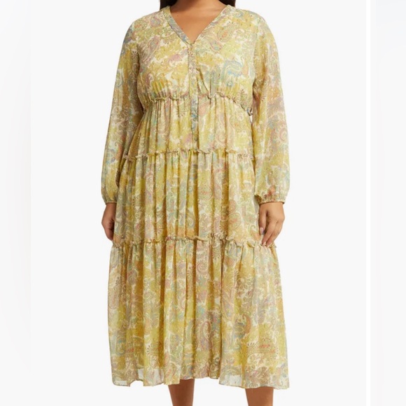 Taylor | Dresses | Taylor Dresses Paisley Long Sleeve Tiered Dress ...